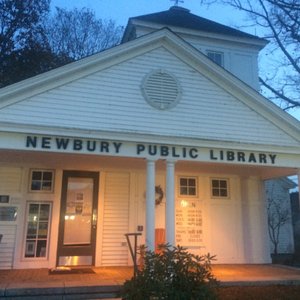HOOKSETT PUBLIC LIBRARY - Updated October 2025 - 31 Mt St Mary's Way, Hooksett, New Hampshire ...