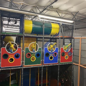 DIZZY CASTLE - Updated October 2025 - 71 Photos & 140 Reviews - 11606 ...