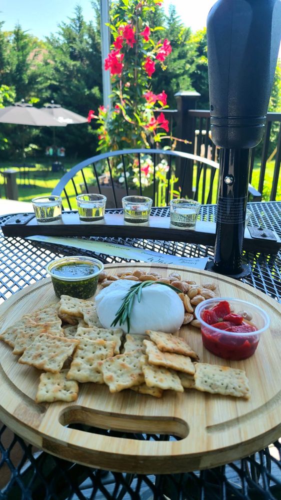 FIREFLY CELLARS - 38 Photos & 11 Reviews - 40325 Charles Town Pike, Hamilton, VA - Yelp