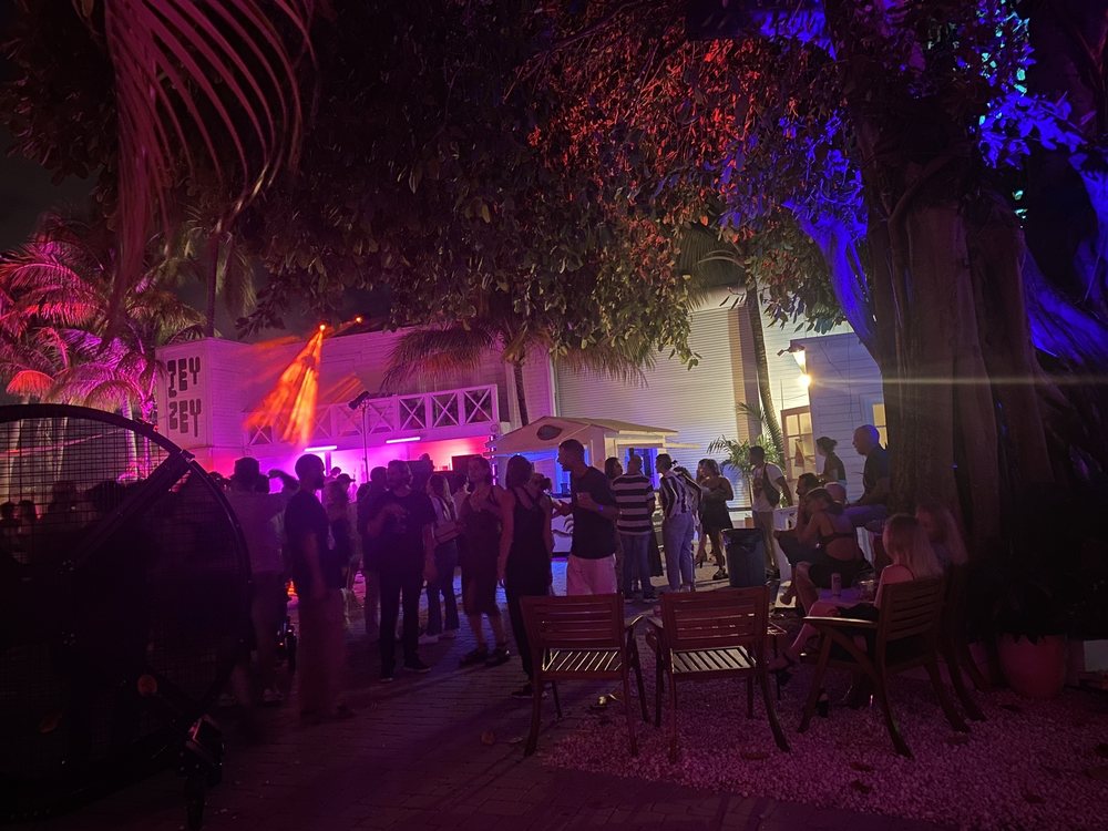 ZEY ZEY - Updated February 2025 - 42 Photos & 20 Reviews - 353 NE 61st ...