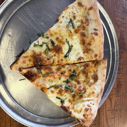 SLOW RISE SLICE HOUSE - Updated December 2025 - 99 Photos & 194 Reviews ...