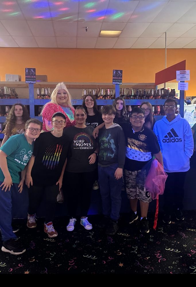 LOGANSPORT SKATE WORLD & FUN CENTER - Updated October 2025 - 11 Photos ...