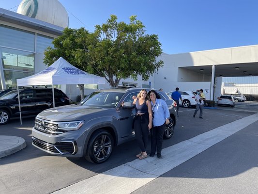 NORM REEVES VOLKSWAGEN SUPERSTORE IRVINE - Updated December 2025 - 194 ...