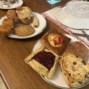 BOOSALIS BAKING - Updated July 2025 - 104 Photos & 98 Reviews - 7565 ...