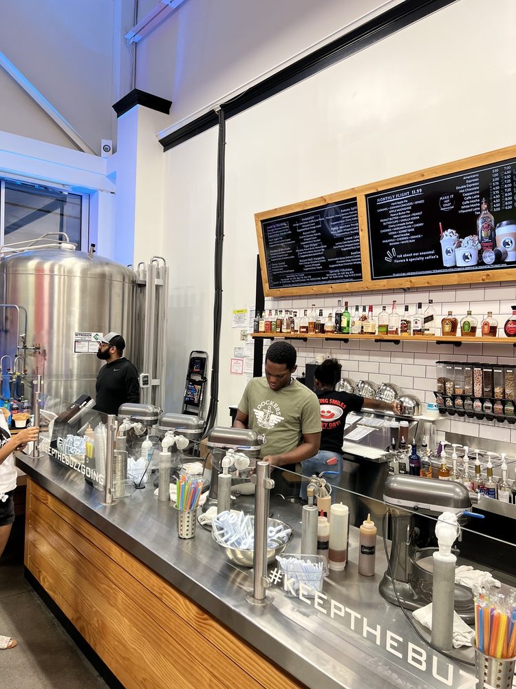 BUZZED BULL CREAMERY - PIGEON FORGE, TN - Updated July 2025 - 161 ...