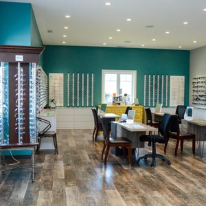 GROSSNICKLE EYE CENTER - Updated January 2025 - 2251 Dubois Dr, Warsaw ...