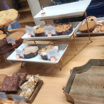 ONE HOUSE BAKERY - Updated October 2024 - 1526 Photos & 982 Reviews ...