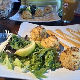 CHICKIE’S & PETE’S CAFE - Updated December 2025 - 244 Photos & 279 ...