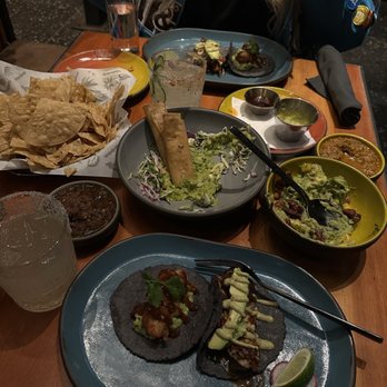 PUESTO PARK PLACE IRVINE - Updated January 2025 - 1946 Photos & 2073 ...