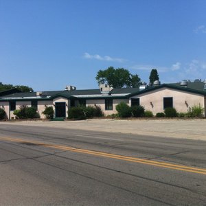 RAYMONDS BOWL AND ENTERTAINMENT - Updated December 2025 - 27 Photos ...