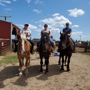 KNOBLOCK RIDING STABLE - Updated October 2025 - 23 Photos & 20 Reviews ...