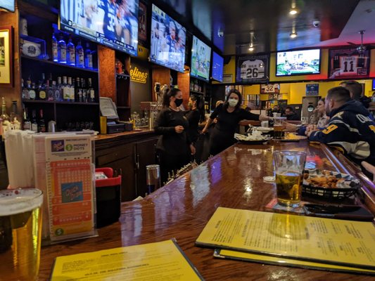 SIDELINES SPORTS BAR AND GRILL - Updated December 2025 - 245 Photos ...