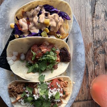 VIDA TACO BAR - Updated September 2024 - 135 Photos & 129 Reviews - 541 ...