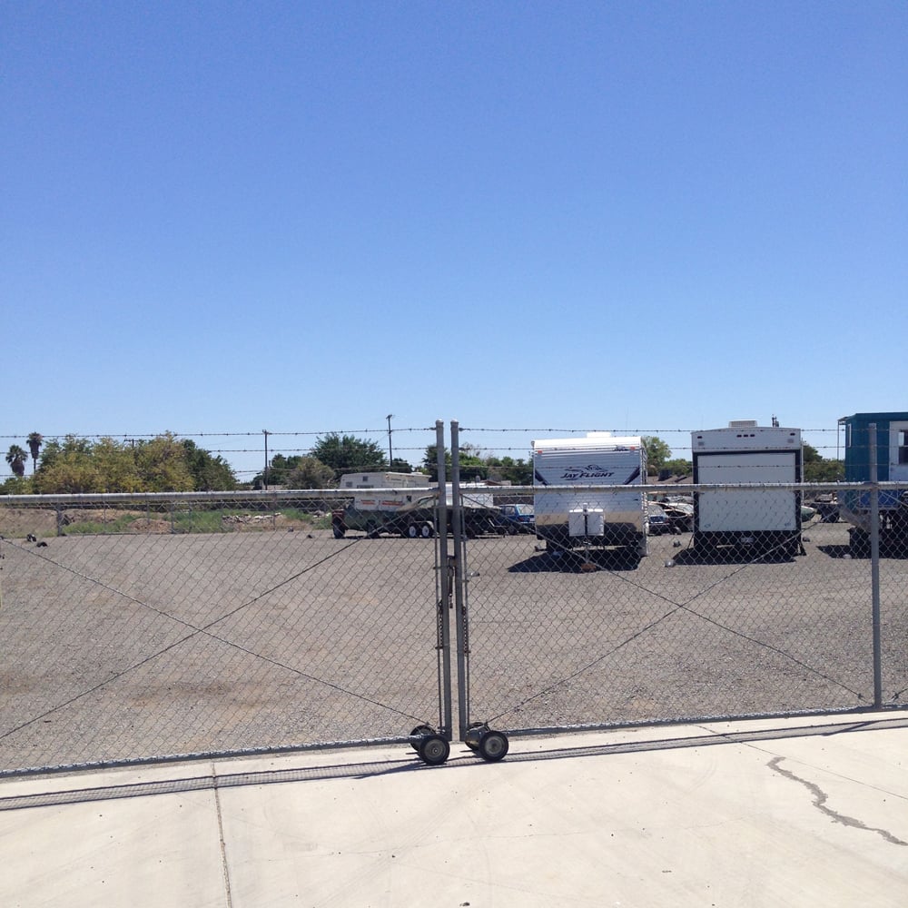 LUCKY’S MINI STORAGE - Updated March 2025 - 385 N 19th Ave, Lemoore ...