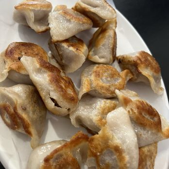FOUR SEASONS DUMPLING - Updated October 2025 - 235 Photos & 108 Reviews ...