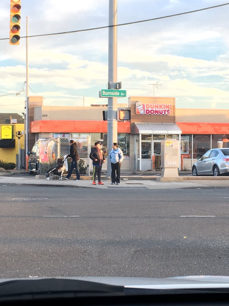 DUNKIN’ - Updated May 2026 - 24 Photos & 38 Reviews - 299 Burnside Ave ...