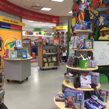 CRAYOLA STORE - Updated August 2025 - 26 Photos & 11 Reviews - 200 E ...