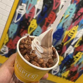 MAGPIES SOFTSERVE - Updated August 2024 - 1304 Photos & 811 Reviews ...