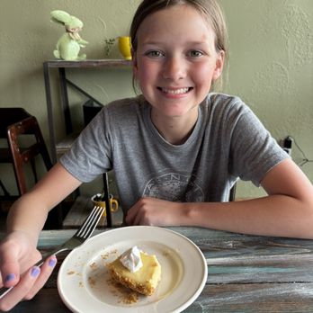 PIE PEDDLERS - Updated January 2026 - 48 Photos & 87 Reviews - 102 ...