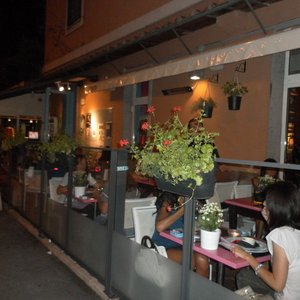 LO ZODIACO - Updated July 2025 - 34 Photos & 25 Reviews - Viale del ...