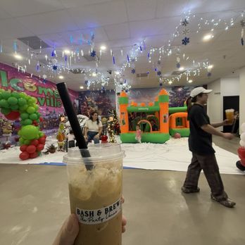 BASH & BREW - Updated December 2025 - 70 Photos & 16 Reviews - 2900 E Colonial Dr, Orlando ...