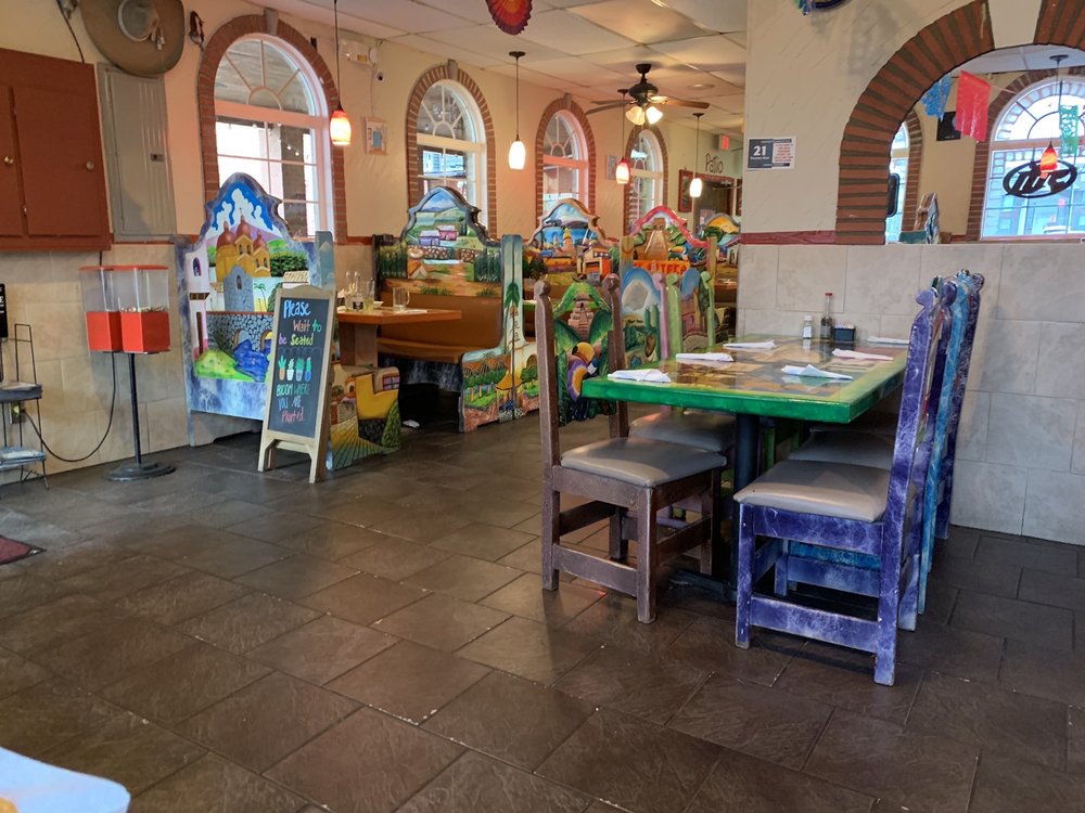 El Azteca Mexican Restaurant, Portland | Roadtrippers