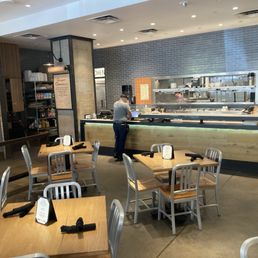 TRICKY FISH - Updated August 2025 - 1364 Photos & 985 Reviews - 1251 ...