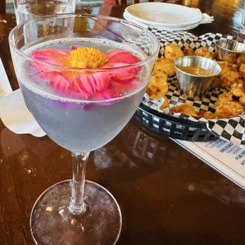 BRUNSON’S PUB - Updated October 2025 - 321 Photos & 413 Reviews - 956 ...