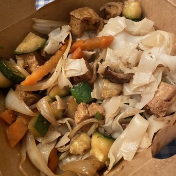 FRESHROLL - Updated July 2025 - 226 Photos & 80 Reviews - 439 Nathan ...