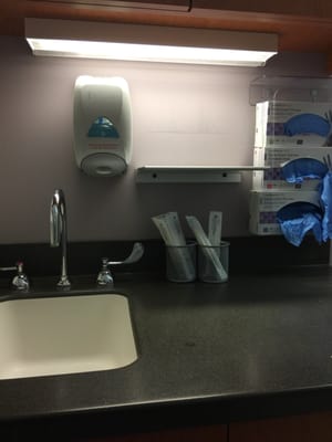 BAYLOR CLINIC - Updated January 2026 - 12 Photos & 22 Reviews - 6620 ...