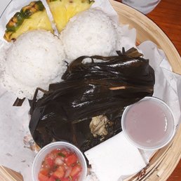 CUCKOO COCONUTS WAIKIKI - 964 Photos & 712 Reviews - 333 Royal Hawaiian ...