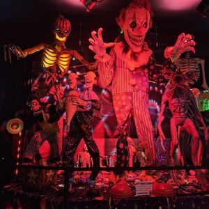 THE FORT CARD ROOM - Updated September 2025 - 96 Photos - 8420 I-20 ...