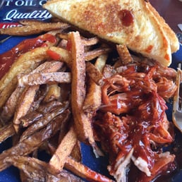 RUNTS BAR-B-Q & GRILL - Updated August 2025 - 117 Photos & 178 Reviews ...