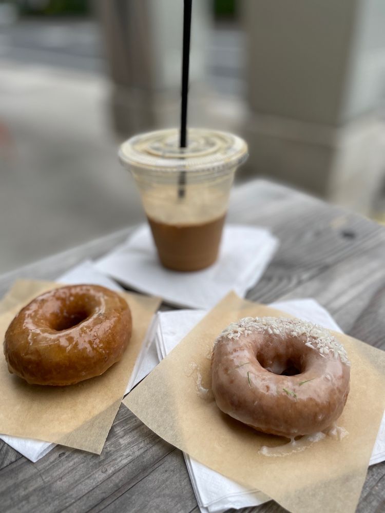 HOLEY GRAIL DONUTS - 1295 Photos & 373 Reviews - Food near 1001 Queen ...