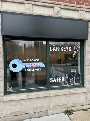 CHICAGO LOCKSMITHS - Updated September 2025 - 14 Photos - 849 W Monroe ...
