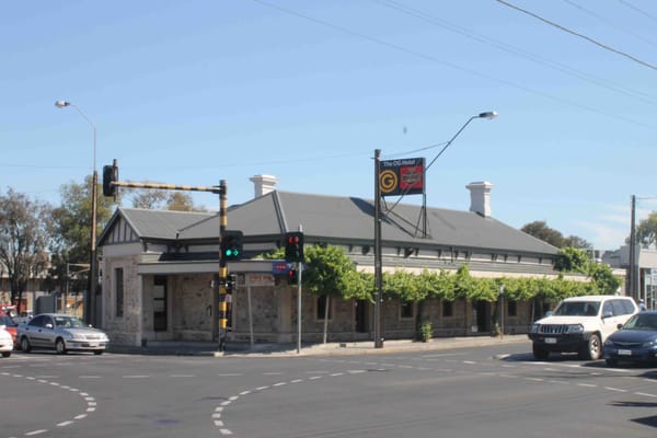 OG HOTEL - 15 Reviews - 246 North East Rd, Klemzig South Australia ...
