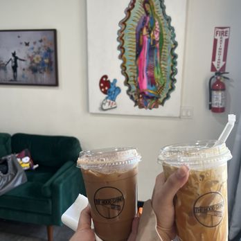 THE HOOD GRIND COFFEE - Updated August 2024 - 88 Photos & 81 Reviews ...