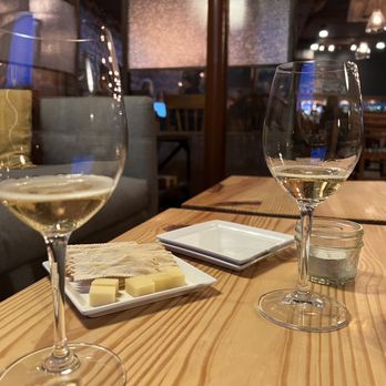 THE RUBY TAP - Updated December 2025 - 107 Photos & 121 Reviews - 1341 ...