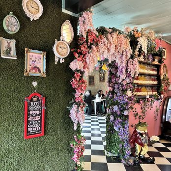 ALICE IN THE VILLAGE - Updated July 2025 - 471 Photos & 131 Reviews ...