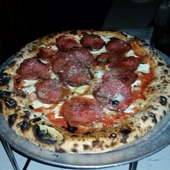 B SIDE PIZZA & WINE BAR - Updated December 2025 - 1114 Photos & 1391 ...