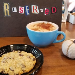 THIS IS A BOOKSTORE & BOOKBUG - 187 Photos & 50 Reviews - Bookstores ...