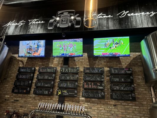 93 OCTANE - Updated December 2025 - 37 Photos & 14 Reviews - 171 N ...