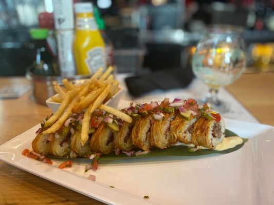 THE COWFISH SUSHI BURGER BAR - 2115 Photos & 1768 Reviews - Sushi Bars ...