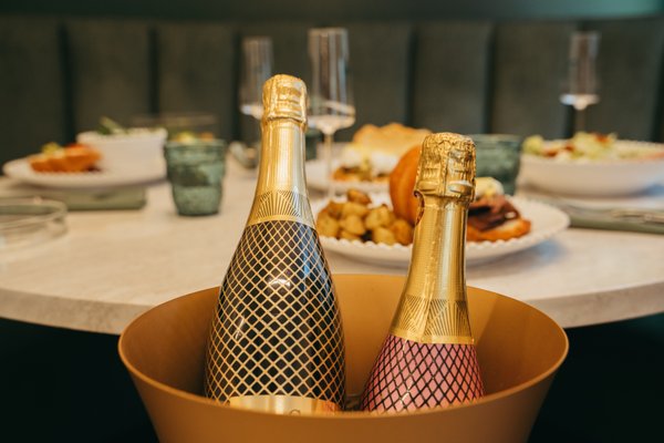 THE GILDED ACORN - 70 Photos & 18 Reviews - 146 Park Ave, Oklahoma City ...