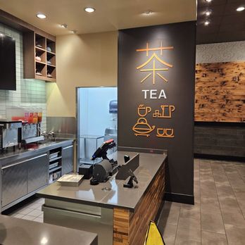PANDA EXPRESS INNOVATION KITCHEN - Updated December 2025 - 1040 Photos ...