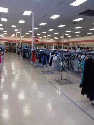 BEALL’S OUTLET - 9742 St Augustine Rd, Jacksonville, Florida - Outlet ...