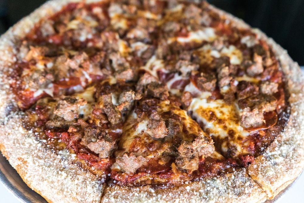 FLO’S PIZZERIA - Updated January 2026 - 28 Photos & 66 Reviews - 4494 ...