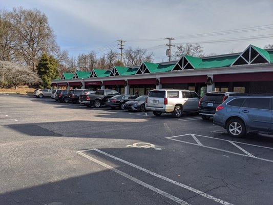 SADLER SQUARE SHOPPING CENTER - Updated July 2025 - 277 Griffith St ...