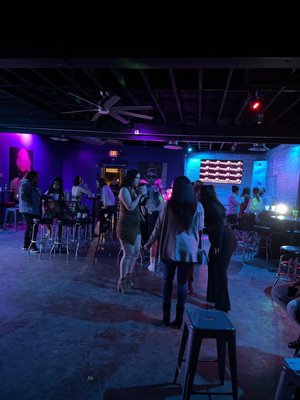 BOYCOTT BAR - Updated August 2025 - 58 Photos & 131 Reviews - 4301 N ...