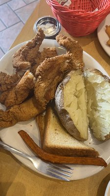 RASCALS CAJUN RESTAURANT - Updated June 2025 - 83 Photos & 66 Reviews ...